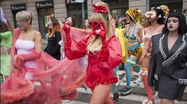 Miss Keta, la rapper con la maschera | UsignoloNews